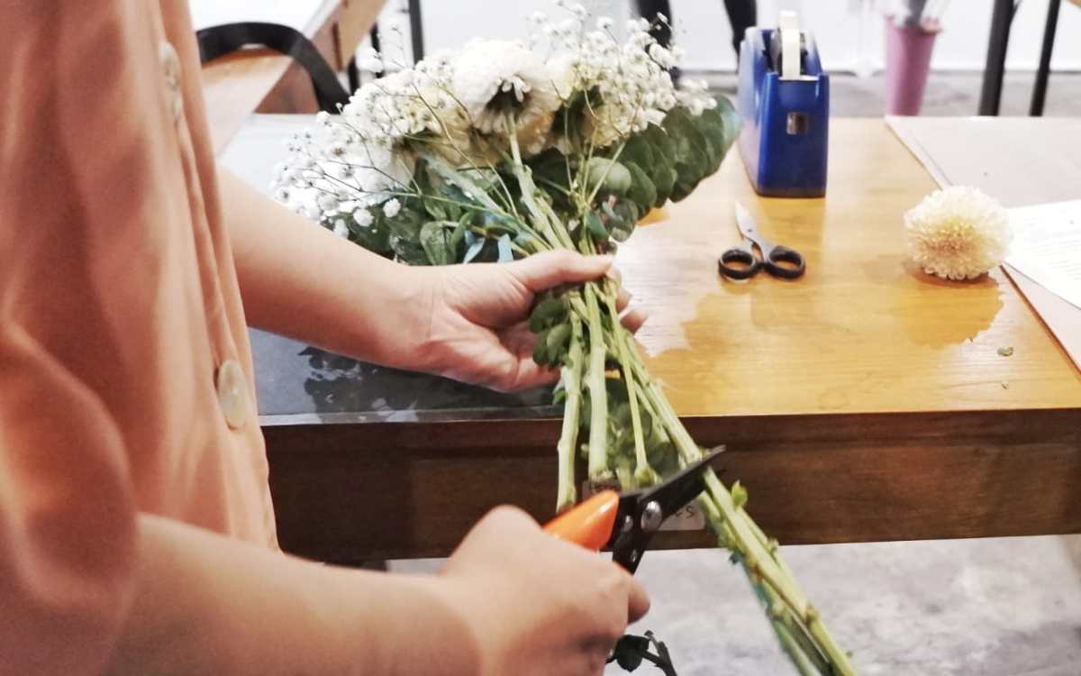 #Review KelasHobi: Merangkai Bunga Segar by Lavatera Flower – Kelas Hobi